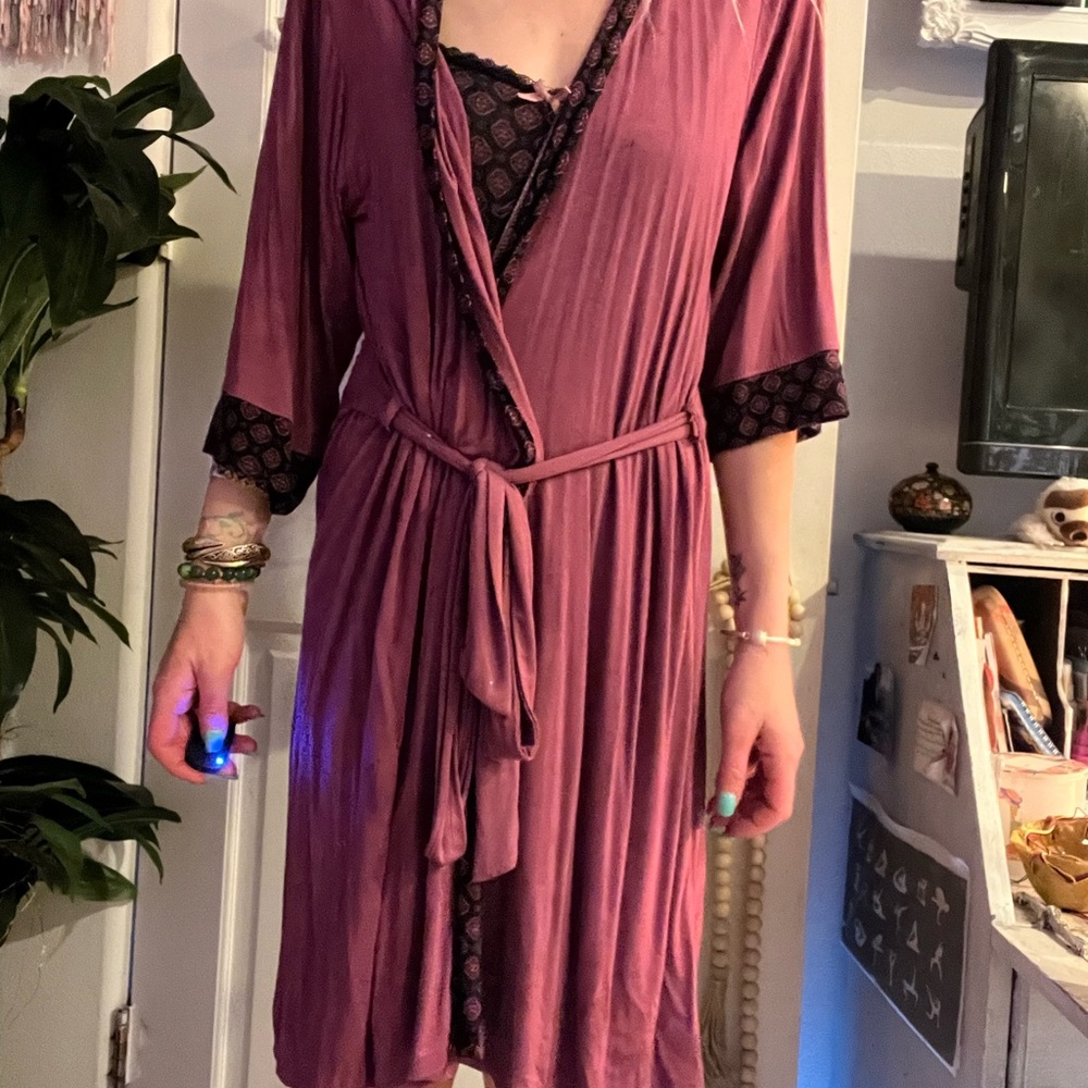 Matching Nightgowns And Robes Said - Gem